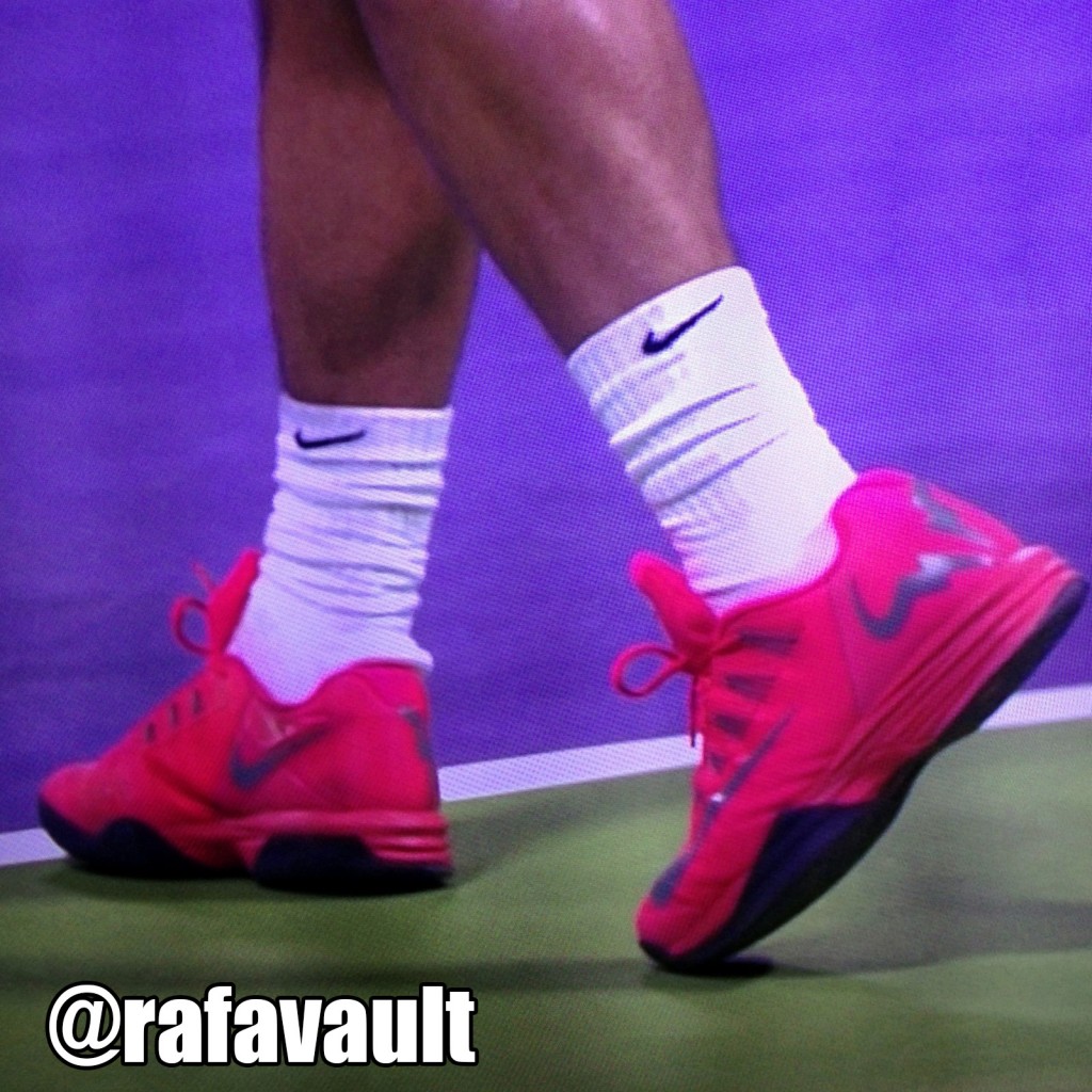 Rafa Debuts His 2014 Australian Open Attire in Abu Dhabi - RAFA VAULT ...